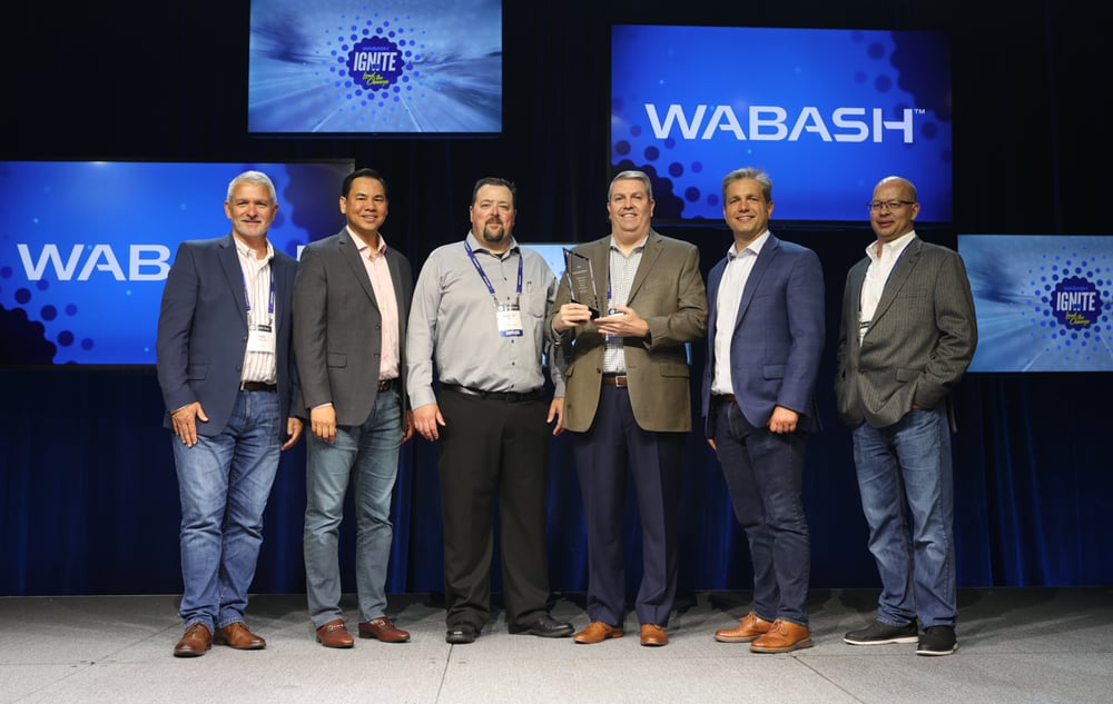 Hynes Industries Receives 2022 Platinum Supplier Award from Wabash